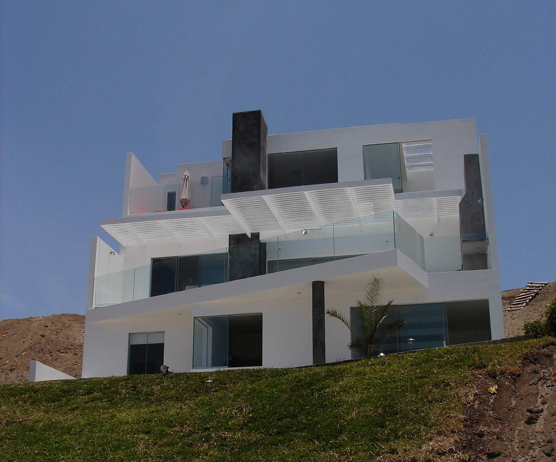 Work Film Strip – Bouby Constructores